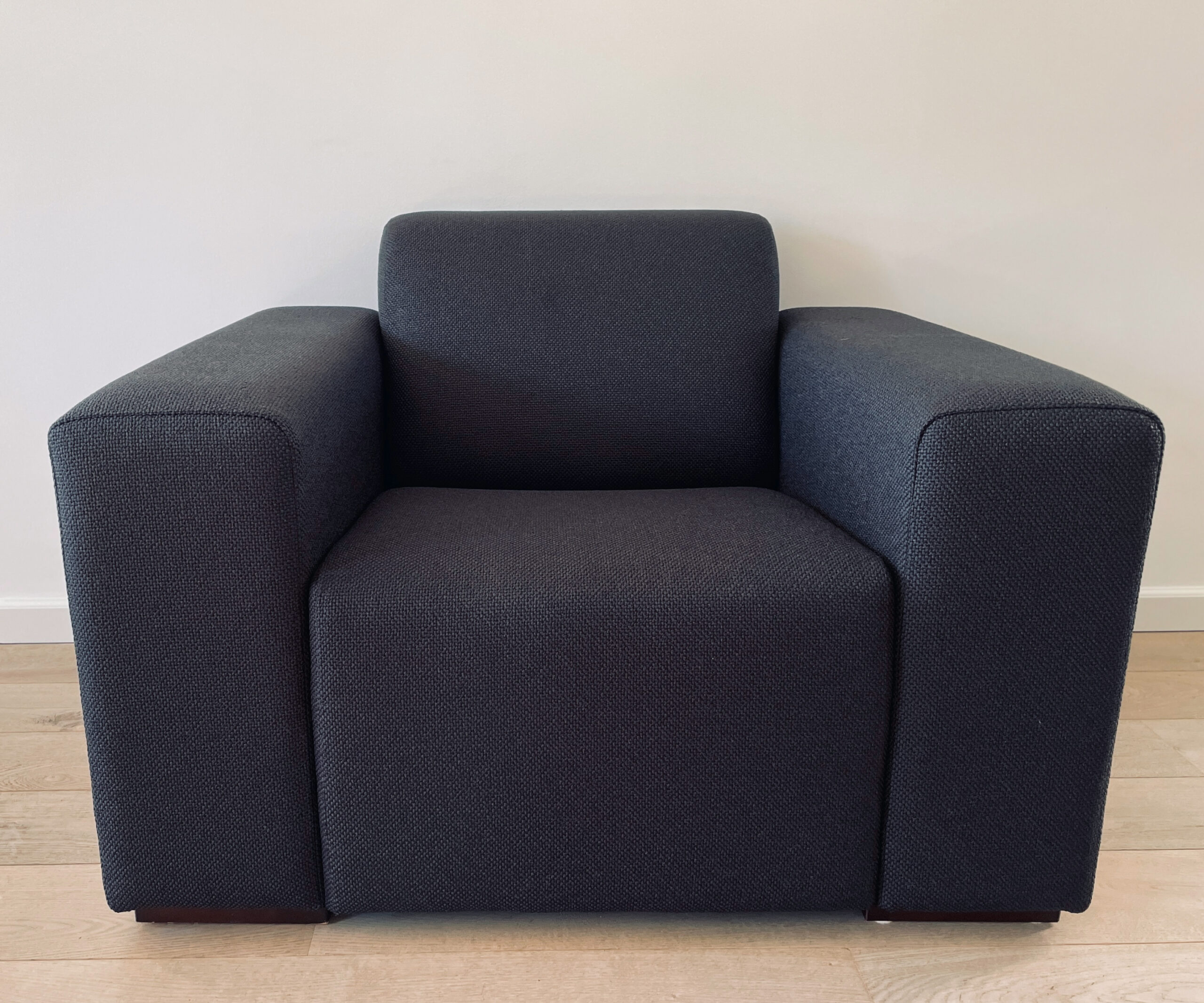 Kubus fauteuil - Studio ZETEL Meubelstoffering